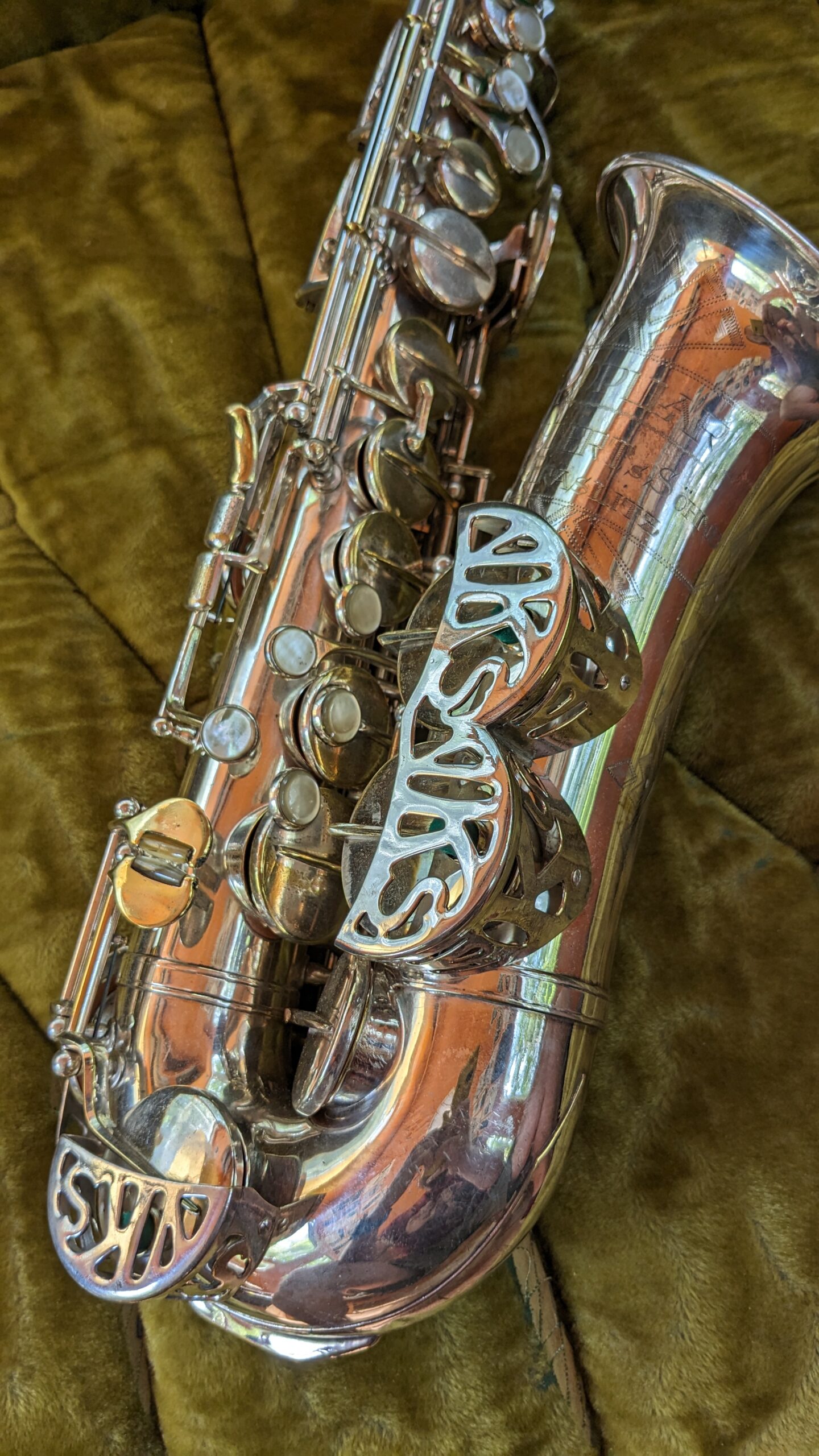 Saxophones For Sale – Stohrer Music